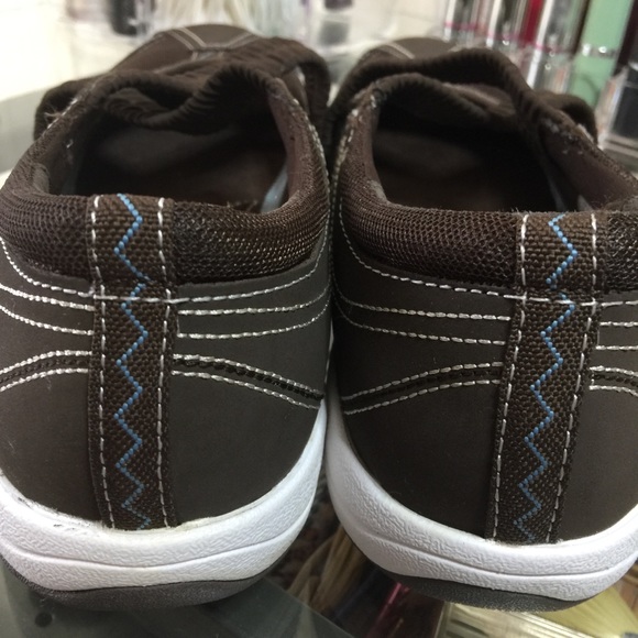Ryka | Shoes | Ryka Brand Brown Comfort Shoe Sneaker Size 75 | Poshmark